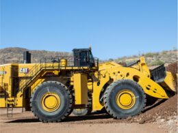 Cat MH3032 | Zeppelin